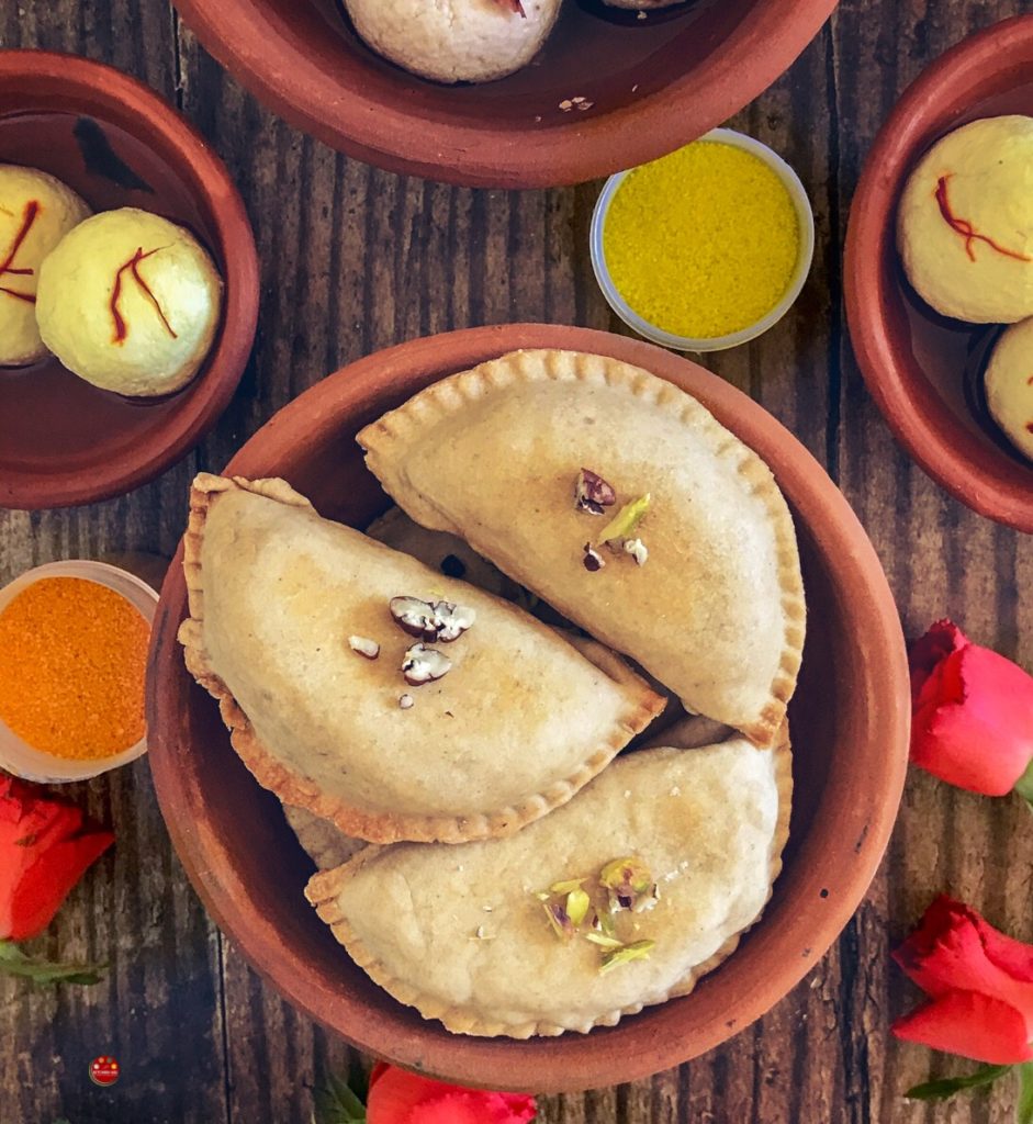 Healthy and baked gujiya – Kitchen Mai