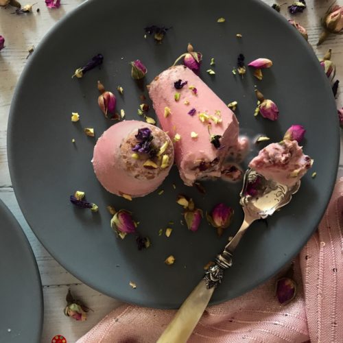 Rose and pista kulfi – Kitchen Mai