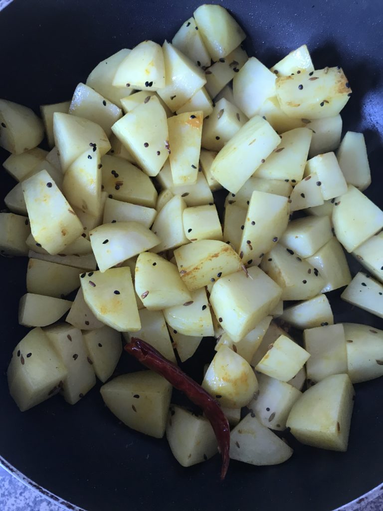 Bengali aloo posto (potatoes with poppy seeds) – Kitchen Mai