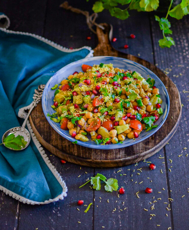 Chole chaat (Indian chickpea salad) – Kitchen Mai